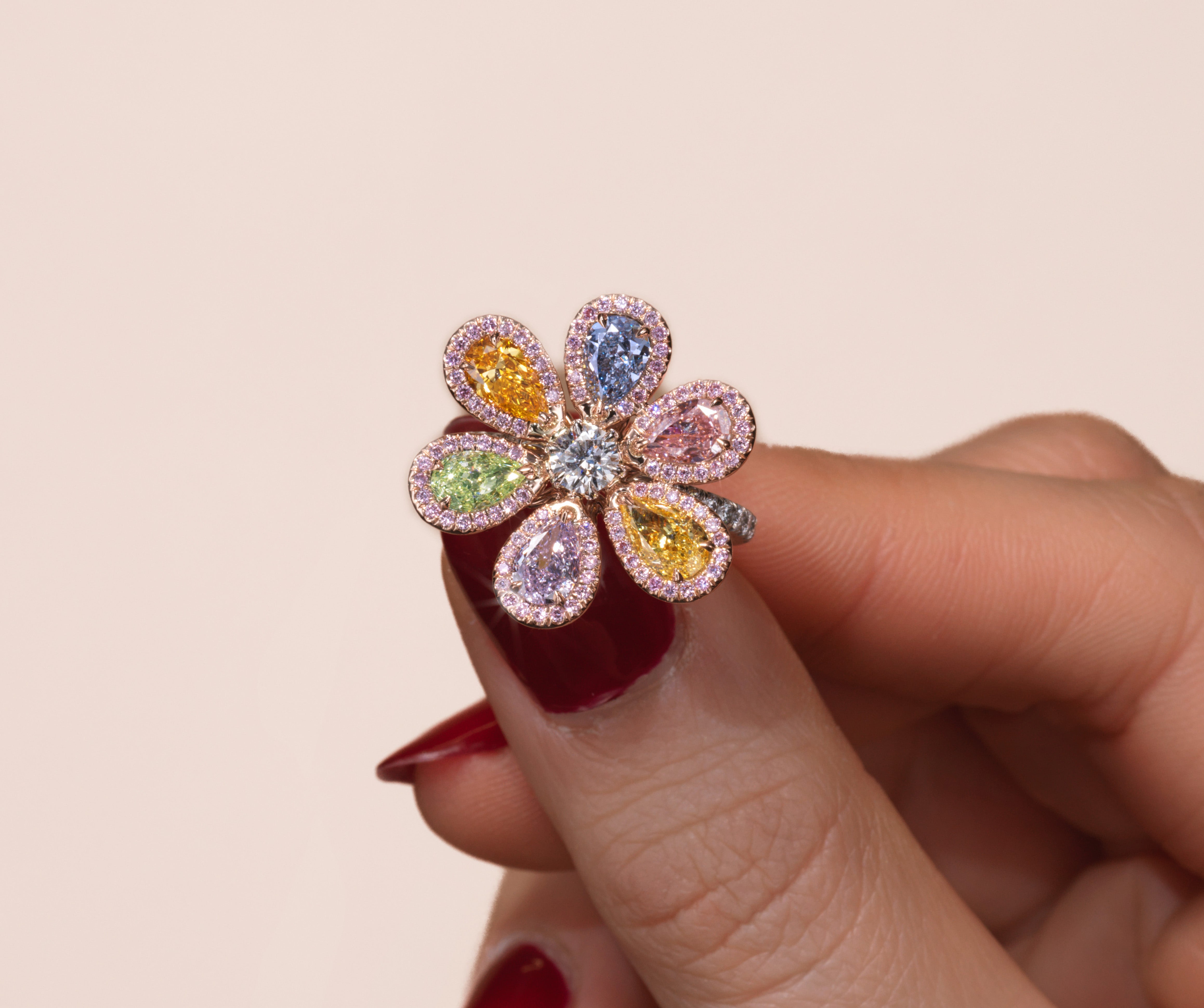 About us – Namdar Diamonds